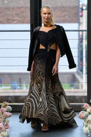 NEW YORK - JANET MANDELL : défilé printemps-été 2026 - Harper's Bazaar