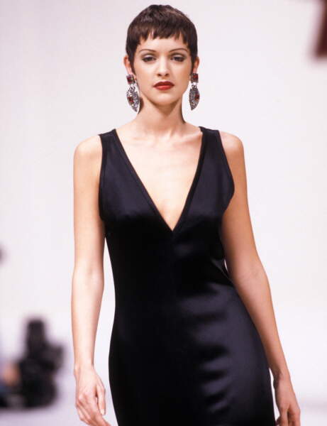Les plus grands top models des années 1990 en images - Harper's Bazaar