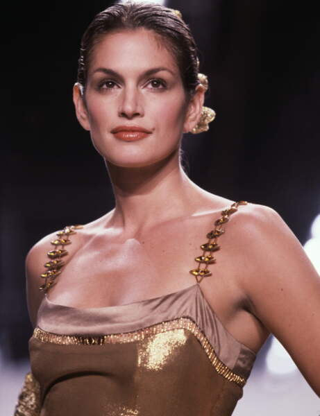 Les plus grands top models des années 1990 en images - Harper's Bazaar